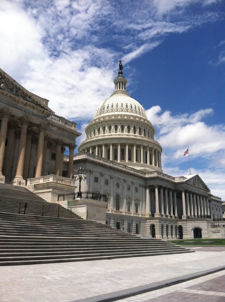 Home - LEEDS COLLEGE